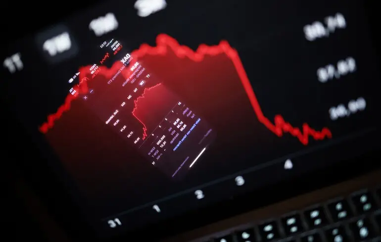 Інвестаналітики попередили про ознаки економічної бульбашки на фондовому ринку США — FT. Читайте ...